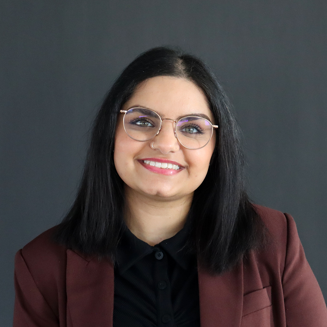 Memoona Khawaja, auteur op Intrameo